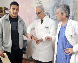 Marcelo Silva visita a los doctores Ripoll y De Prado por su lesión en ...